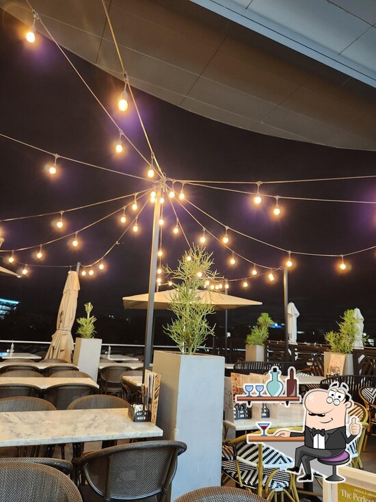 Parrots, Centurion - Restaurant menu, prices and reviews
