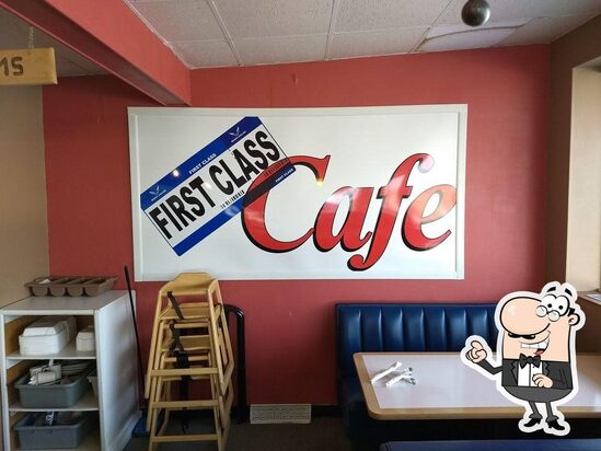 First Class Café in Manitowoc - Restaurant menu and reviews