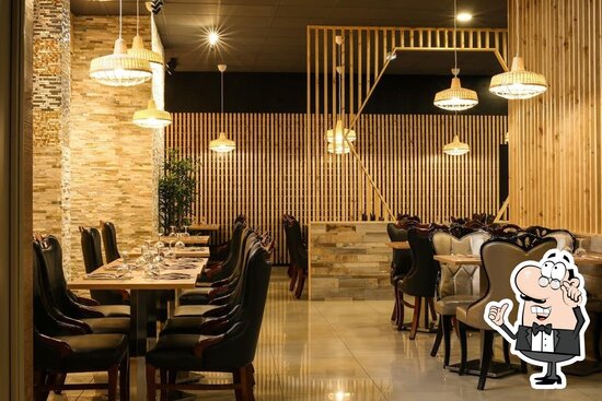 Menu at Pho 76 restaurant, Rouen