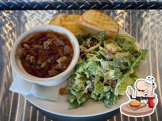 Dog House Sports Bar Azilda in Sudbury - Restaurant menu and reviews