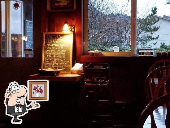Warren House Pub in Cannon Beach - Restaurant menu and reviews