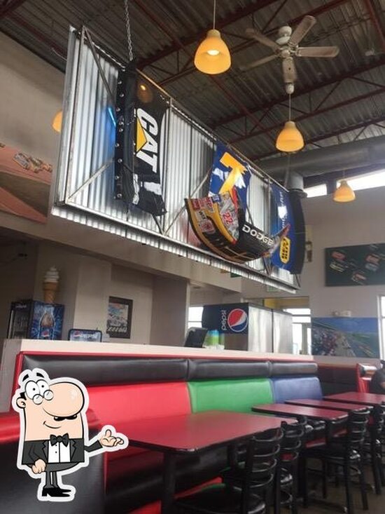 Zip's Drive In, Spokane Valley - Restaurant menu, prices and reviews