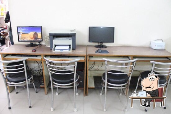 UNIVERSAL COMPUTERS, Batala - Restaurant menu, prices and reviews