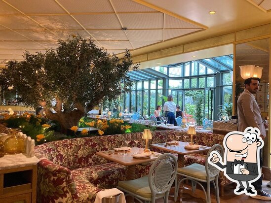 Golden Poppy, Paris - Restaurant menu, prices and reviews