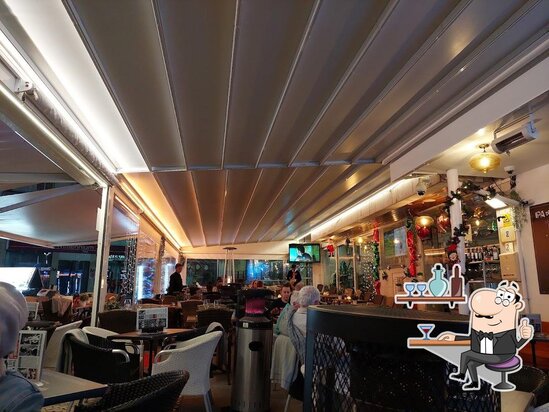 Rock Café Bar, Albufeira - Restaurant menu, prices and reviews