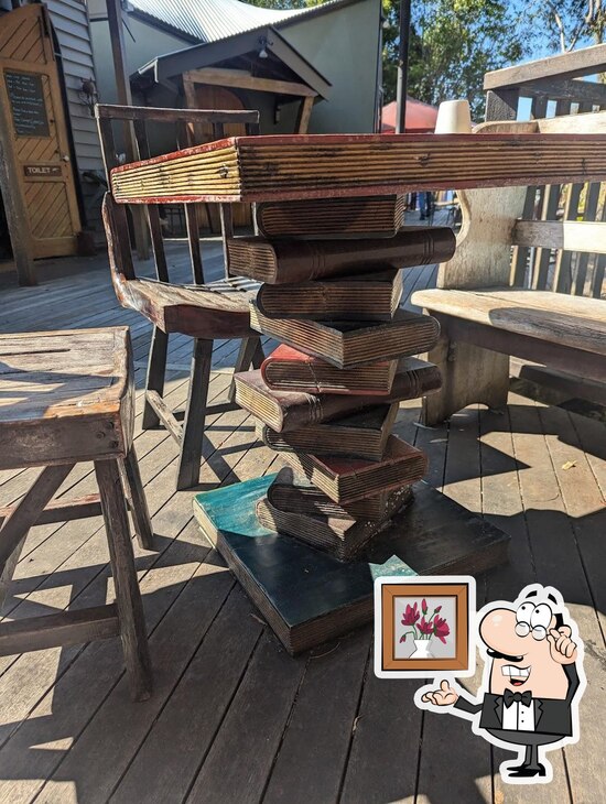 The Owlery, Samford Village - Restaurant menu, prices and reviews