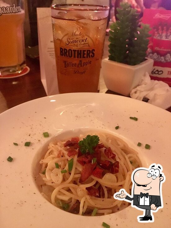 BUFF Bar & Bistro, Bangkok - Restaurant menu, prices and reviews