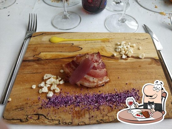 Gostilna pri Lojzetu - Dvorec Zemono restaurant, Vipava ...
