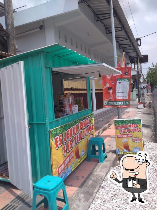 Es jeruk peras dan es teh jumbo 3000, Blitar - Menú del restaurante ...