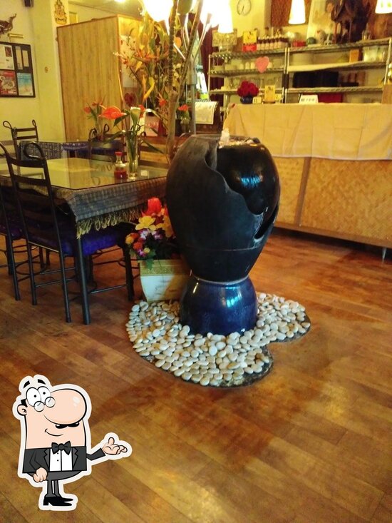 Sombat's Fresh Thai Cuisine, Hilo - Restaurant menu, prices and reviews