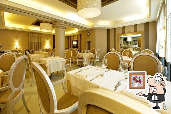 Menu at Il Moro restaurant, Monza