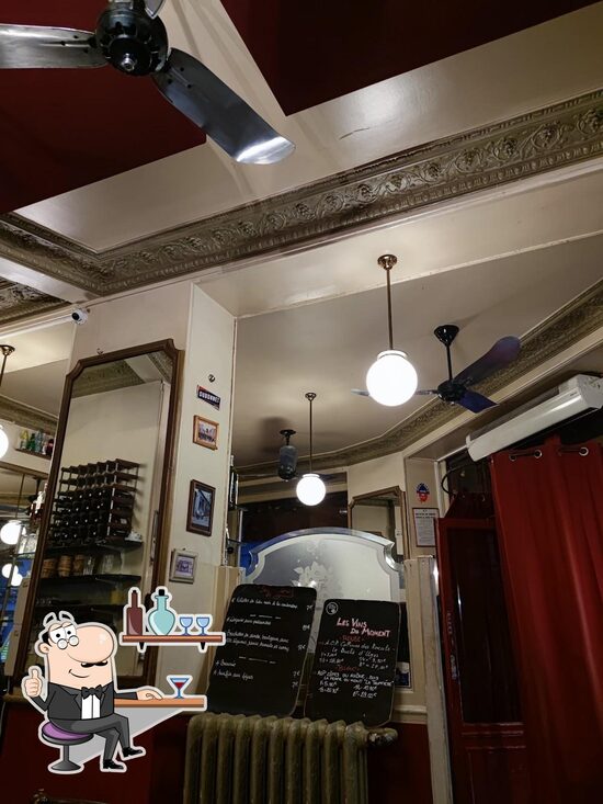 Aux Petits Oignons, Paris - Restaurant menu, prices and reviews