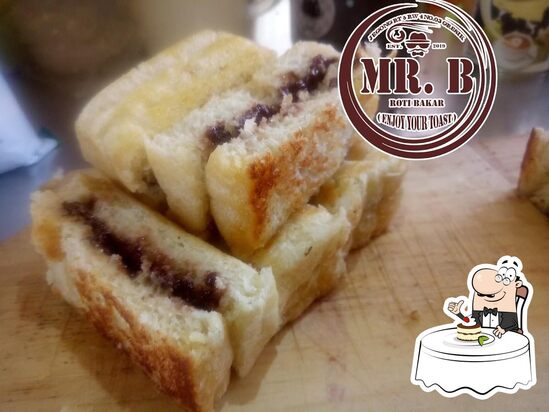 Menu at Roti Bakar MR. B restaurant, Gresik