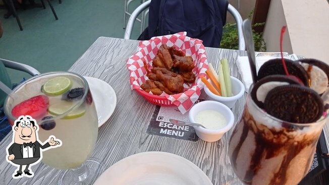 Menu at MoonLight, Salina Cruz