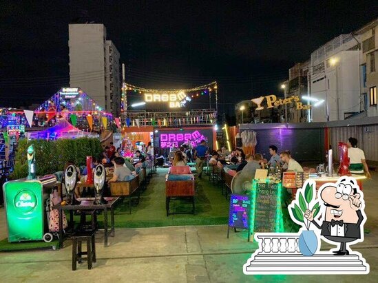 Dream Bar at Neon Night Market, Bangkok - Restaurant reviews