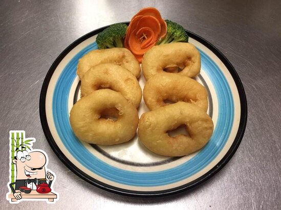 Moon House Chinese Restaurant in New Bedford - Restaurant menu and reviews