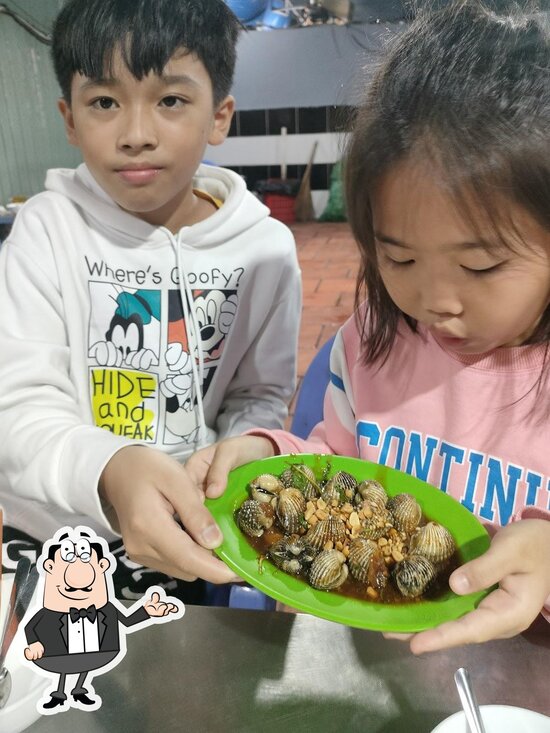 Quán Ốc Phát Hoài, Ho Chi Minh City - Restaurant menu, prices and reviews