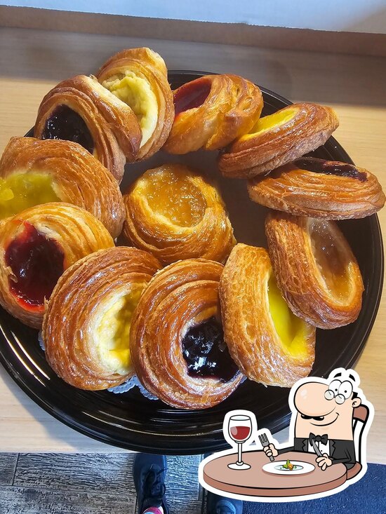 Clement's Pastry Shop Inc in Hyattsville - Restaurant reviews