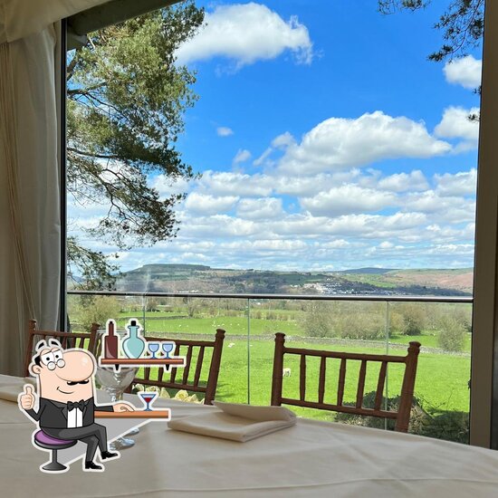 Llechwen Hall Hotel restaurant, Pontypridd – menu, prices & reviews