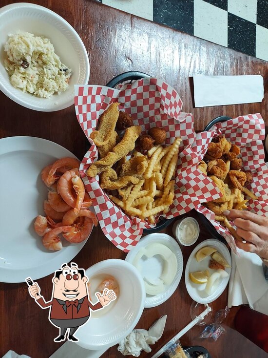 Graham's Fish Camp, Collins - Restaurant menu, prices and reviews