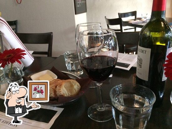 Voila! Bistrot, Seattle - Restaurant menu, prices and reviews