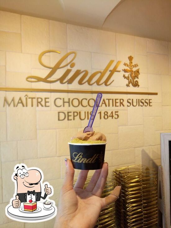 Menu at Lindt desserts, Florence