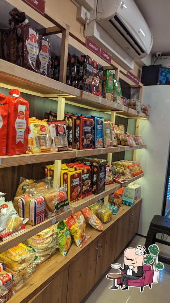 New Poona bakery, Pimpri-Chinchwad, Kirti Classic Rd - Restaurant reviews