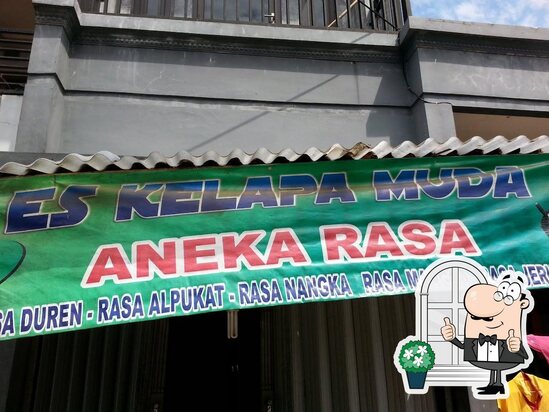Menu at Es Kelapa Muda Aneka Rasa restaurant, Depok, Jl. Mjh Moch Gobel ...