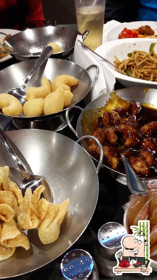 Hoy's Chinese Cuisine Simcoe in Simcoe - Restaurant menu and reviews