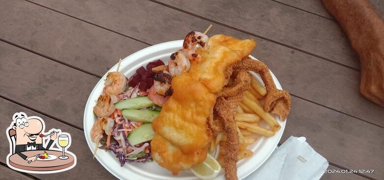 Menu at Sumthin' Tastee cafe, Whyalla Norrie, Broadbent Terrace