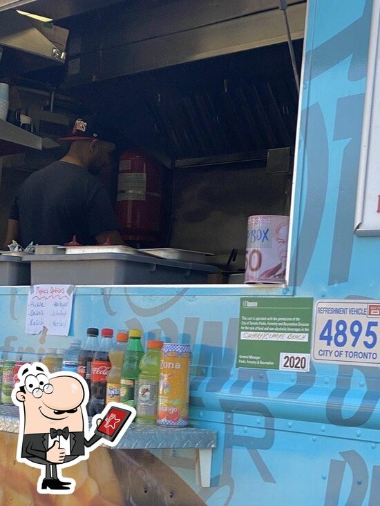 Mr J's Deli On The Beach in Toronto - Restaurant reviews