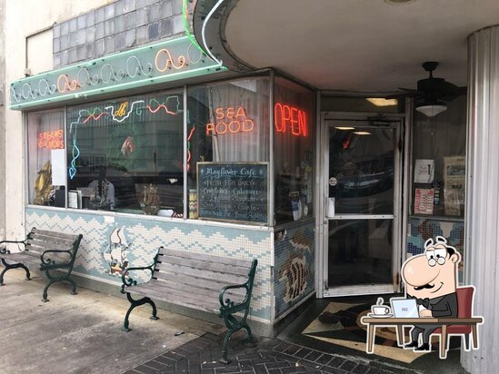 Mayflower Cafe, Jackson - Restaurant menu, prices and reviews