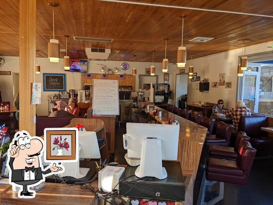 Fairmount Diner, Port Angeles - Restaurant menu, prices and reviews