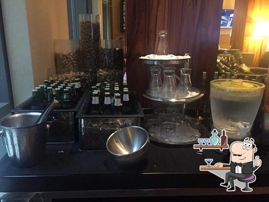 Owners Lounge at West 57th Street by Hilton Club, West New York ...
