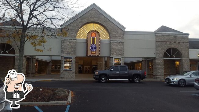 Menu at Cinemark Stoneridge Plaza Movies 16, Gahanna