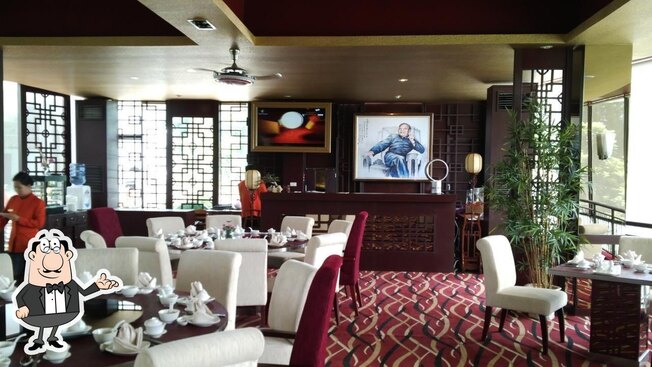 Taipan Restaurant The Hill, Sikeben