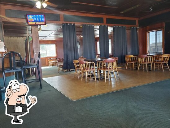 Menu at Ali's UpNorth Food and Spirits pub & bar, Au Gres