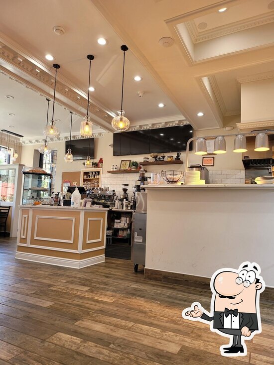 Spotted Cow Cafe & Grill, Roscoe - Restaurant menu, prices and reviews