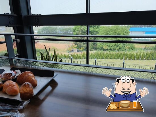 MILLY&CO.(밀리앤코), Taean-gun - Restaurant menu, prices and reviews