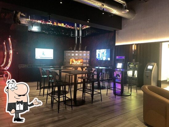The Ridge Bar & Grill, Las Vegas - Restaurant menu, prices and reviews