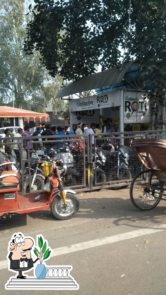 Menu at Roti Shop, Kanpur