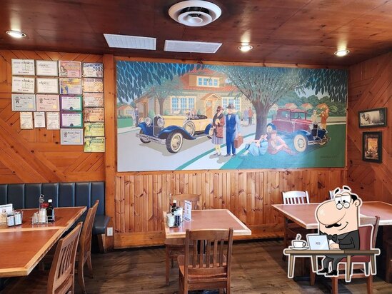 Falls Manor Restaurant, Niagara Falls - Restaurant menu, prices and reviews