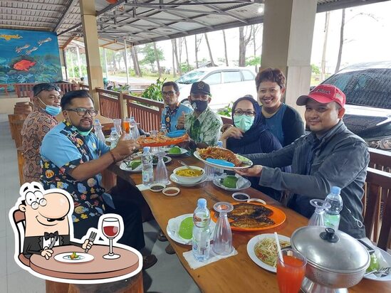 Menu at RM SINAR LAUT SEAFOOD MANGGAR BELITUNG restaurant, Manggar