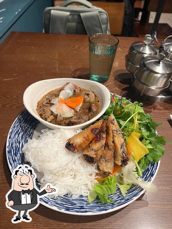 Wooden Fish, West Vancouver - Restaurant menu, prices and reviews