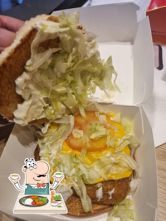 Menu at McDonald's Malvern Drive-Thru restaurant, Queensburgh