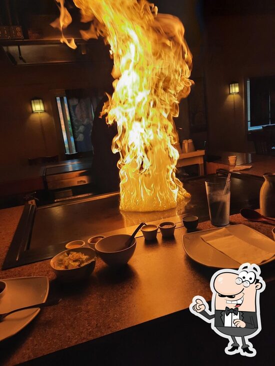 Starz Restaurant & Lounge in Virginia Beach - Restaurant menu and reviews