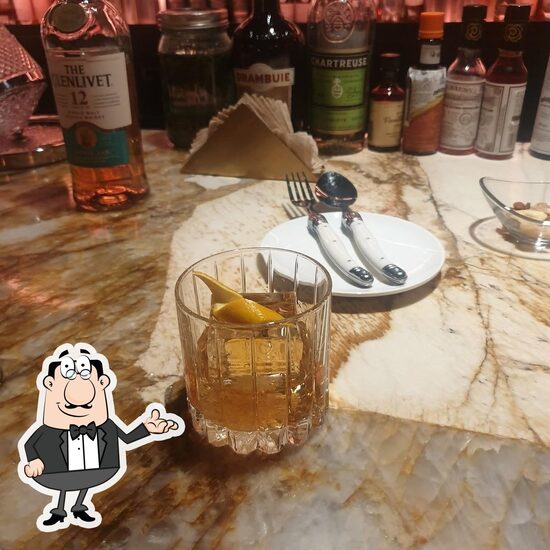 Daegu dongseongro whiskey bar & pub GROVE lounge, Daegu - Restaurant ...