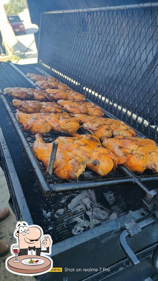 Los pay's pollos al carbón y rancheros restaurant, Santa María Ajoloapan