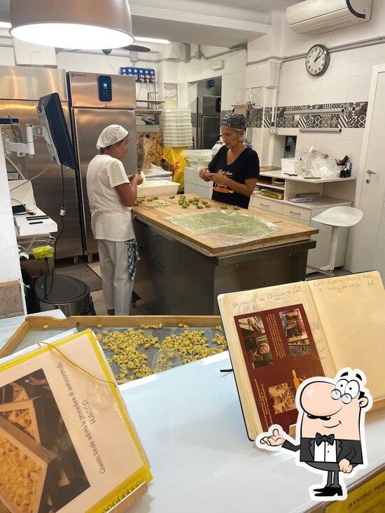 Pasta Fresca Naldi, Bologna - Restaurant menu, prices and reviews