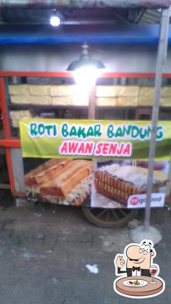 Menu at Roti bakar bandung Awan Senja, Suradita